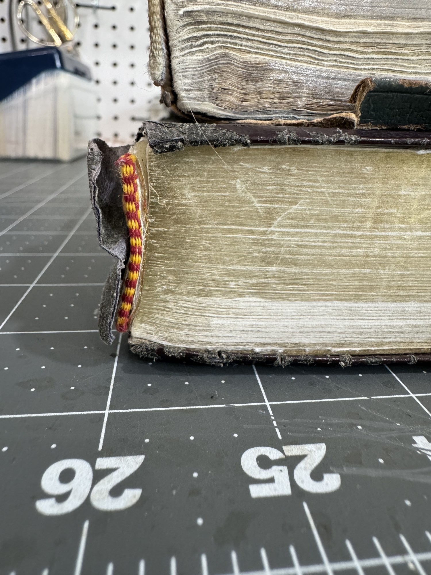 PERFECT BOUND BINDING vs. SEWN BINDING – MEMPHIS BIBLES & LEATHER GOODS