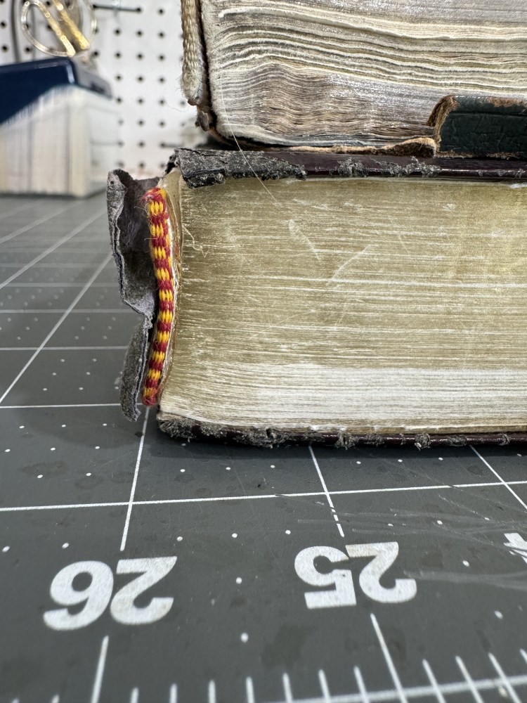 PERFECT BOUND BINDING vs. SEWN BINDING – MEMPHIS BIBLES & REBINDS